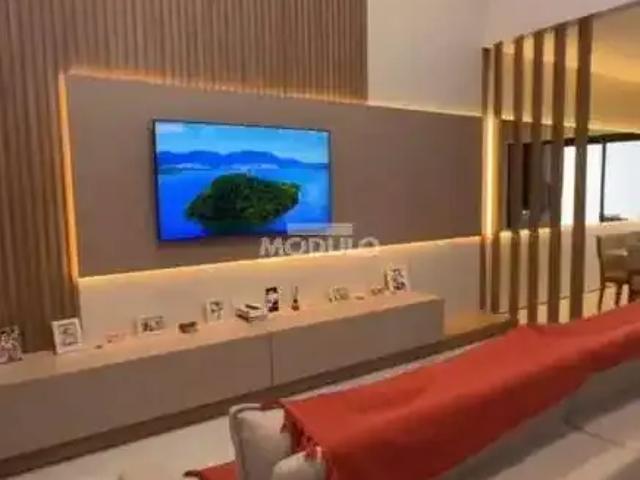 Casa / Sobrado para Venda em Uberlândia/MG Jardim Europa 3 Quartos