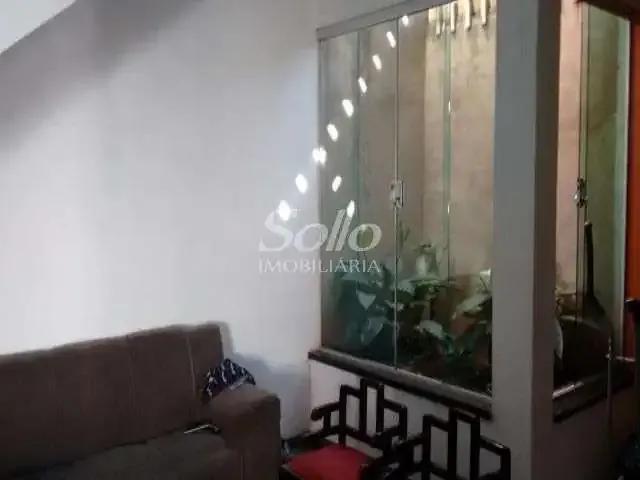 Casa / Sobrado para Venda em Uberlândia/MG Jardim Europa 3 Quartos