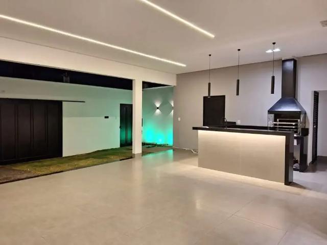 Casa / Sobrado para Venda em Uberlândia/MG Jardim Europa 3 Quartos