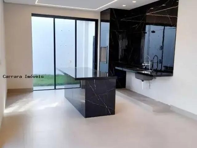 Casa / Sobrado para Venda em Uberlândia/MG Jardim Europa 3 Quartos