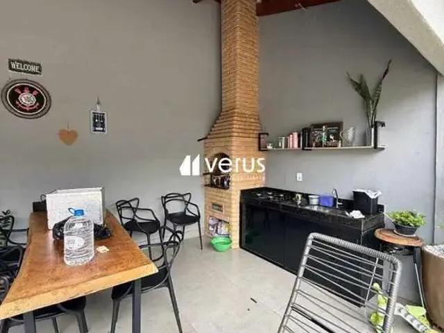 Casa / Sobrado para Venda em Uberlândia/MG Jardim Europa 3 Quartos