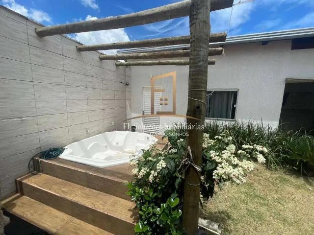 Casa / Sobrado para Venda em Uberlândia/MG Jardim Europa 3 Quartos