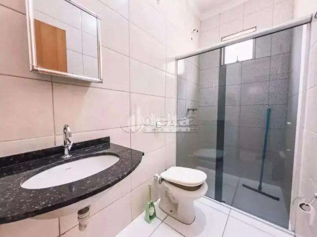 Casa / Sobrado para Venda em Uberlândia/MG Jardim Europa 3 Quartos