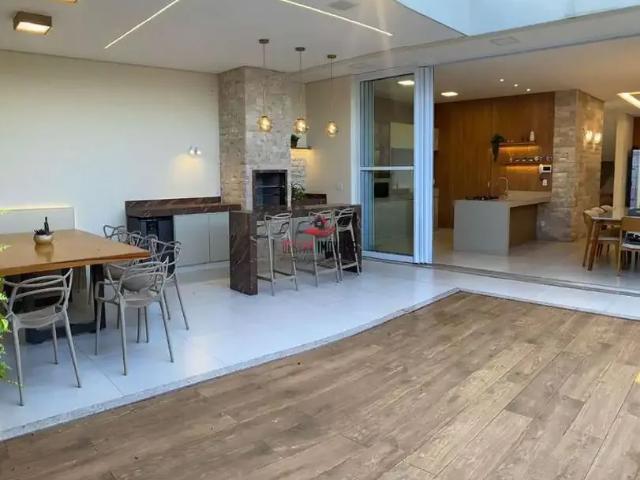 Casa / Sobrado para Venda em Uberlândia/MG Jardim Europa 3 Quartos