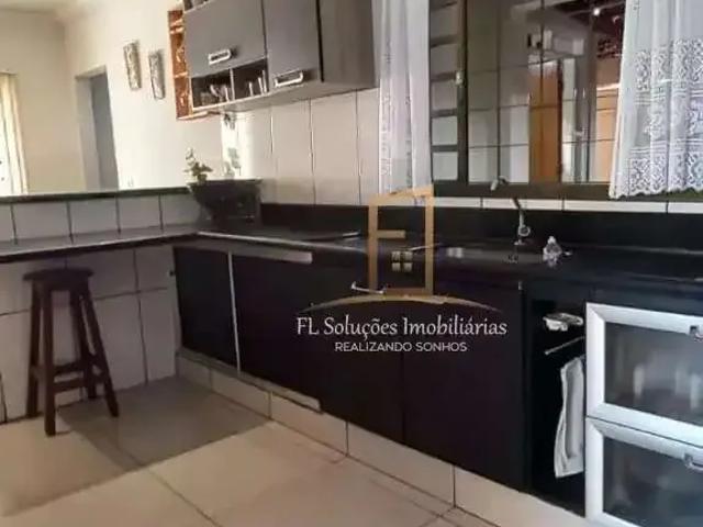 Casa / Sobrado para Venda em Uberlândia/MG Jardim Europa 3 Quartos