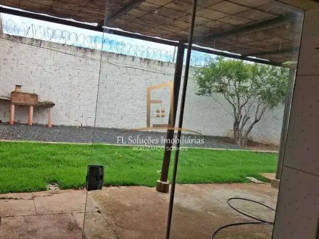 Casa / Sobrado para Venda em Uberlândia/MG Jardim Europa 3 Quartos