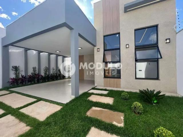 Casa / Sobrado para Venda em Uberlândia/MG Jardim Europa 3 Quartos