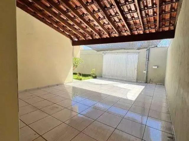 Casa / Sobrado para Venda em Uberlândia/MG Jardim Europa 3 Quartos