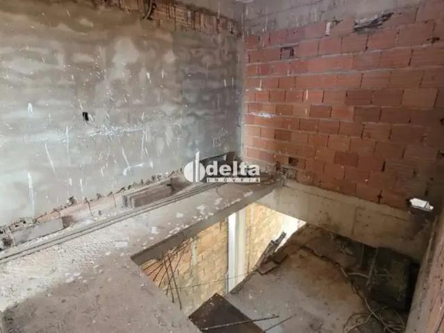 Casa / Sobrado para Venda em Uberlândia/MG Jardim Europa 3 Quartos