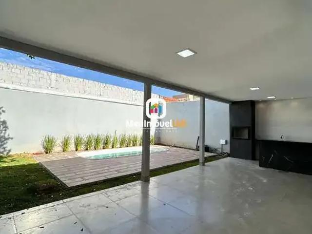 Casa / Sobrado para Venda em Uberlândia/MG Jardim Europa 3 Quartos