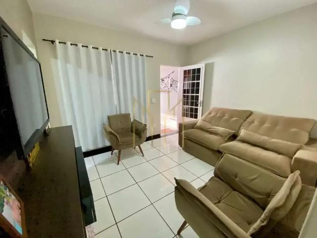 Casa / Sobrado para Venda em Uberlândia/MG Jardim Holanda 3 Quartos