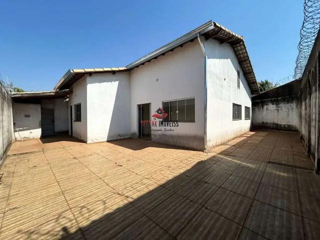 Casa / Sobrado para Venda em Uberlândia/MG Jardim Holanda 3 Quartos