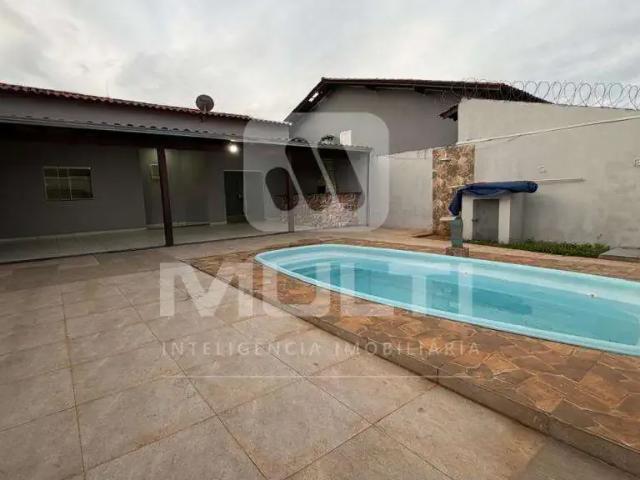 Casa / Sobrado para Venda em Uberlândia/MG Jardim Holanda 2 Quartos