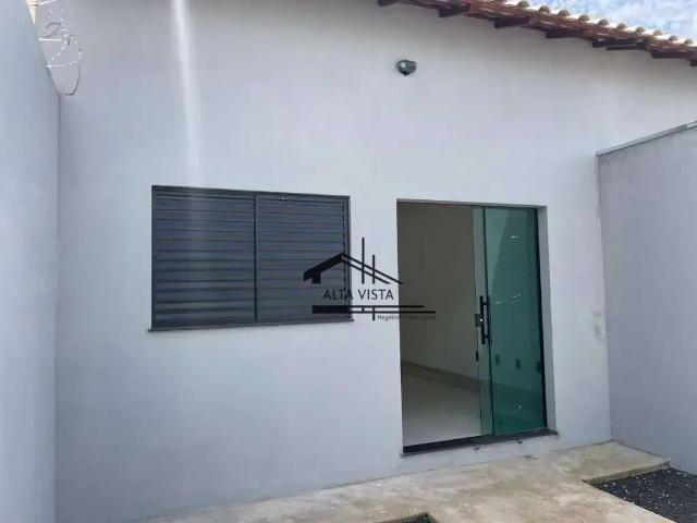 Casa / Sobrado para Venda em Uberlândia/MG Jardim Holanda 2 Quartos