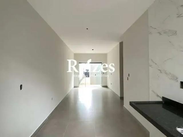 Casa / Sobrado para Venda em Uberlândia/MG Jardim Ipanema I 2 Quartos