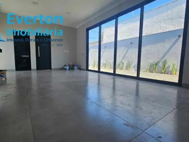 Casa / Sobrado para Venda em Uberlândia/MG Jardim Ipanema I 2 Quartos