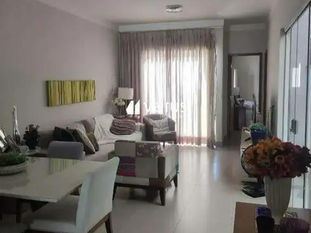 Casa / Sobrado para Venda em Uberlândia/MG Jardim Ipanema I 2 Quartos