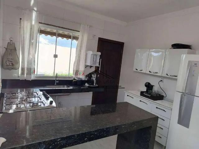 Casa / Sobrado para Venda em Uberlândia/MG Jardim Ipanema I 3 Quartos