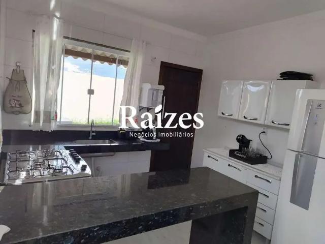 Casa / Sobrado para Venda em Uberlândia/MG Jardim Ipanema I 3 Quartos