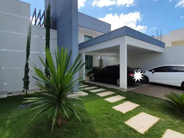 Casa / Sobrado para Venda em Uberlândia/MG Jardim Karaíba 3 Quartos