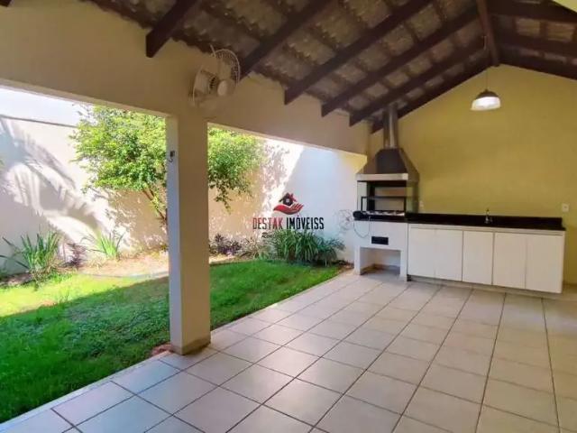 Casa / Sobrado para Venda em Uberlândia/MG Jardim Karaíba 4 Quartos
