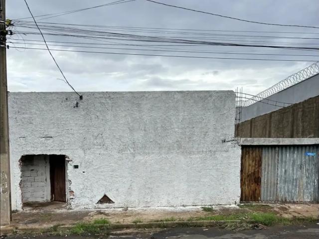 Casa / Sobrado para Venda em Uberlândia/MG Jardim Patrícia 2 Quartos