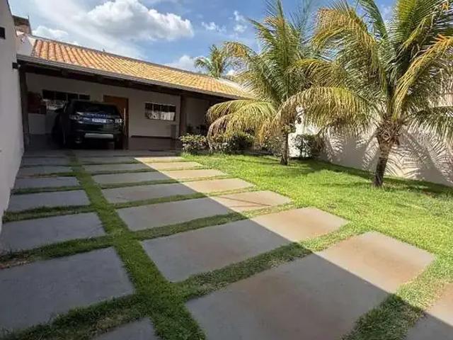 Casa / Sobrado para Venda em Uberlândia/MG Jardim Patrícia 2 Quartos