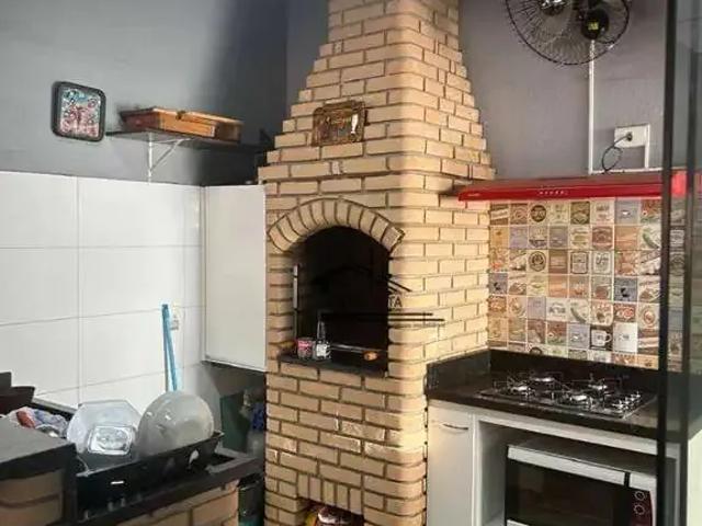 Casa / Sobrado para Venda em Uberlândia/MG Jardim Patrícia 2 Quartos