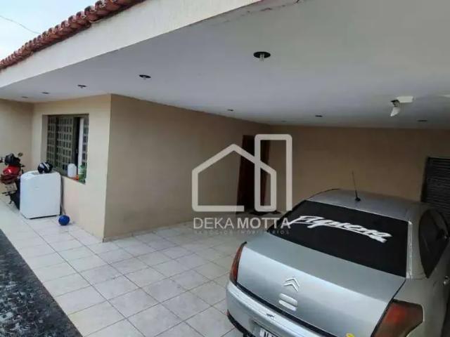 Casa / Sobrado para Venda em Uberlândia/MG Jardim Patrícia 3 Quartos