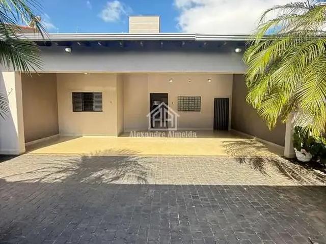 Casa / Sobrado para Venda em Uberlândia/MG Jardim Patrícia 3 Quartos