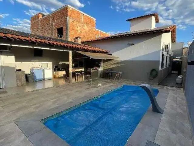 Casa / Sobrado para Venda em Uberlândia/MG Jardim Patrícia 3 Quartos