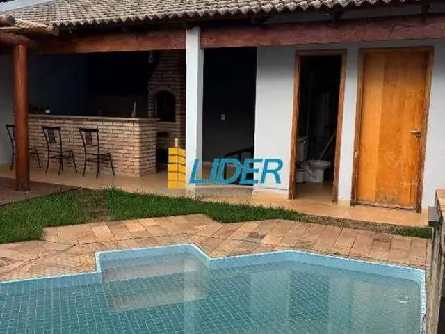 Casa / Sobrado para Venda em Uberlândia/MG Jardim Patrícia 3 Quartos
