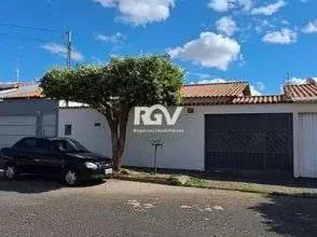 Casa / Sobrado para Venda em Uberlândia/MG Jardim Patrícia 3 Quartos