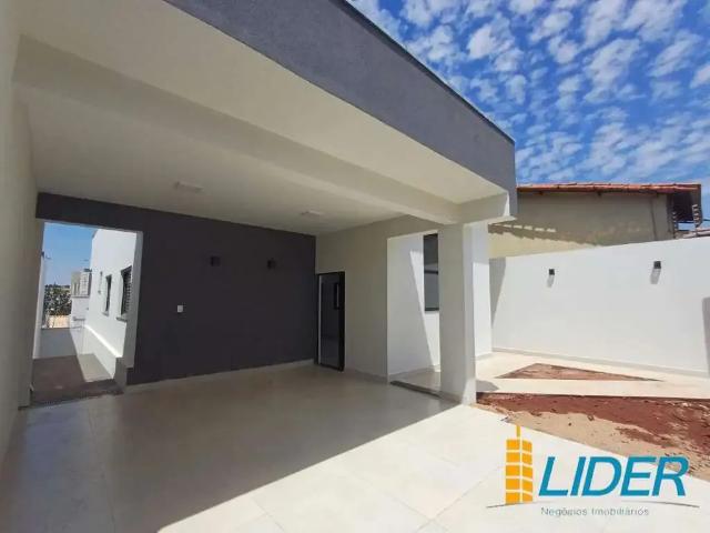 Casa / Sobrado para Venda em Uberlândia/MG Jardim Patrícia 3 Quartos