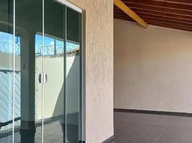 Casa / Sobrado para Venda em Uberlândia/MG Jardim Patrícia 3 Quartos