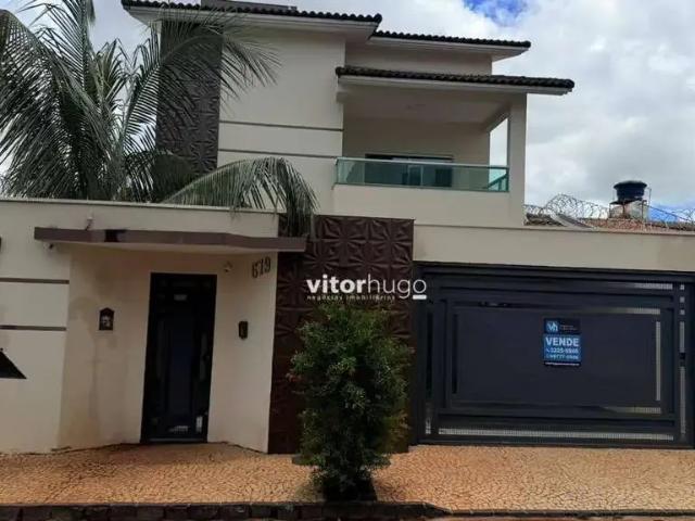 Casa / Sobrado para Venda em Uberlândia/MG Jardim Patrícia 4 Quartos
