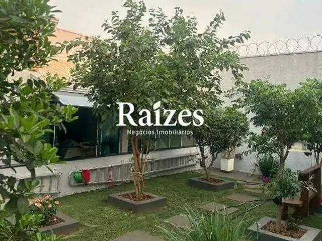 Casa / Sobrado para Venda em Uberlândia/MG Jardim Sul 3 Quartos