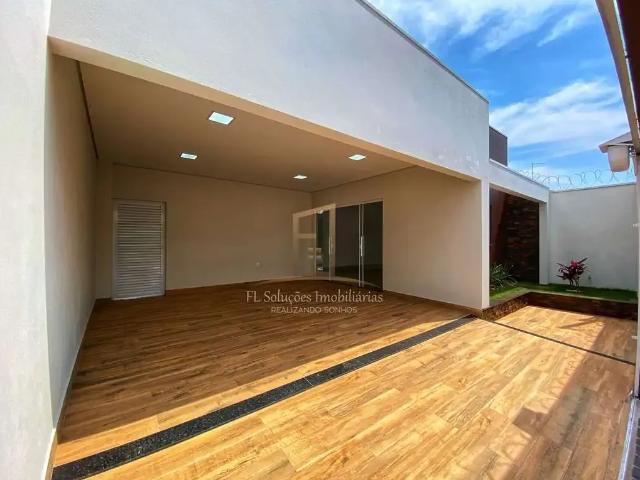 Casa / Sobrado para Venda em Uberlândia/MG Jardim Veneza 3 Quartos