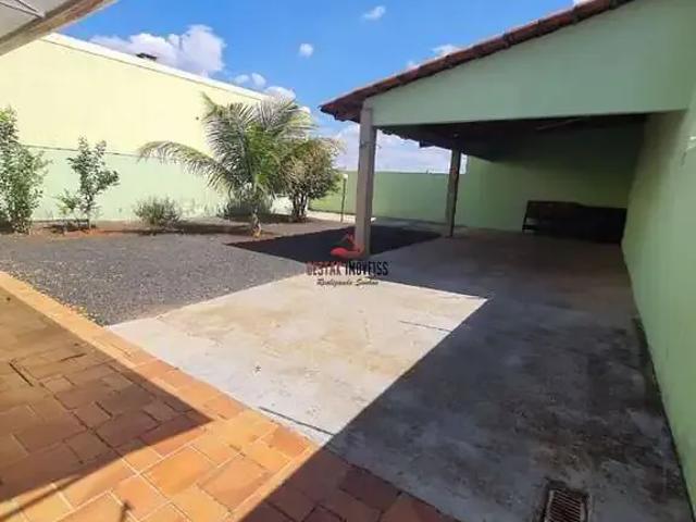 Casa / Sobrado para Venda em Uberlândia/MG Osvaldo Rezende 3 Quartos