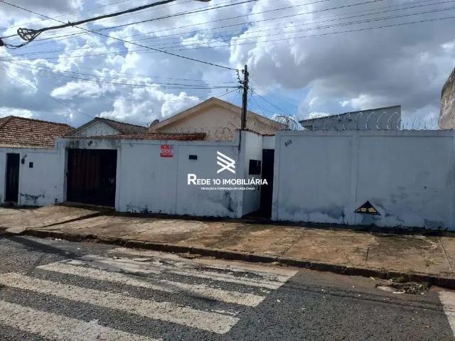 Casa / Sobrado para Venda em Uberlândia/MG Osvaldo Rezende