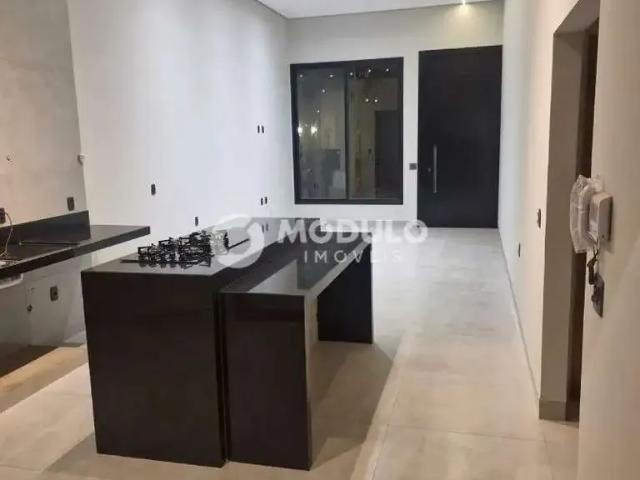 Casa / Sobrado para Venda em Uberlândia/MG Loteamento Portal do Vale II 3 Quartos