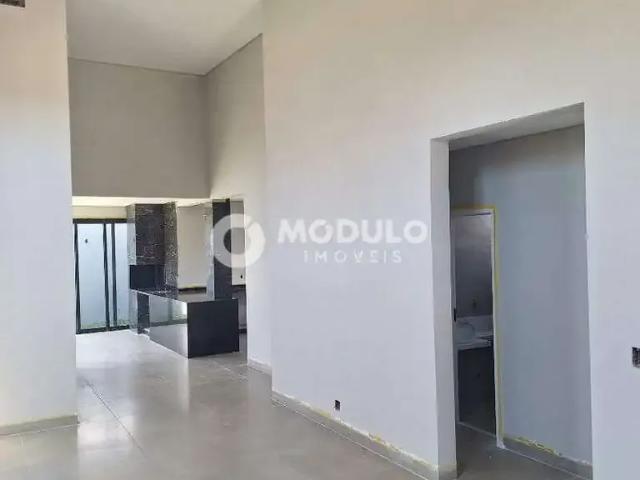 Casa / Sobrado para Venda em Uberlândia/MG Loteamento Portal do Vale II 3 Quartos