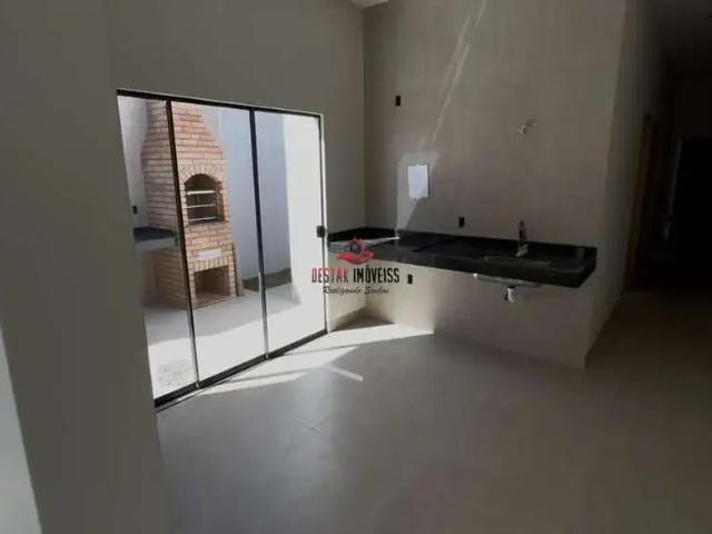 Casa / Sobrado para Venda em Uberlândia/MG Laranjeiras 3 Quartos