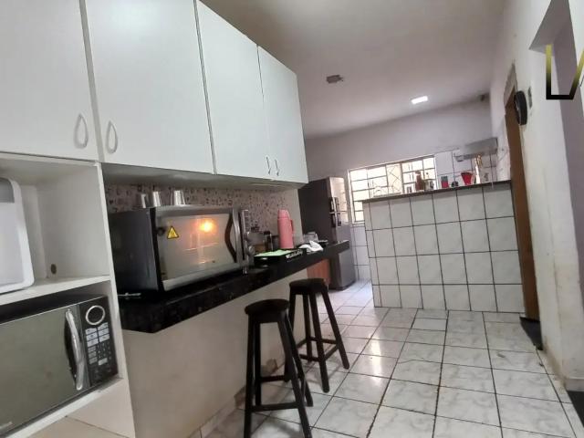Casa / Sobrado para Venda em Uberlândia/MG Laranjeiras 3 Quartos