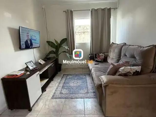 Casa / Sobrado para Venda em Uberlândia/MG Laranjeiras 3 Quartos