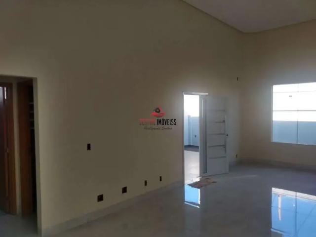 Casa / Sobrado para Venda em Uberlândia/MG Laranjeiras 3 Quartos