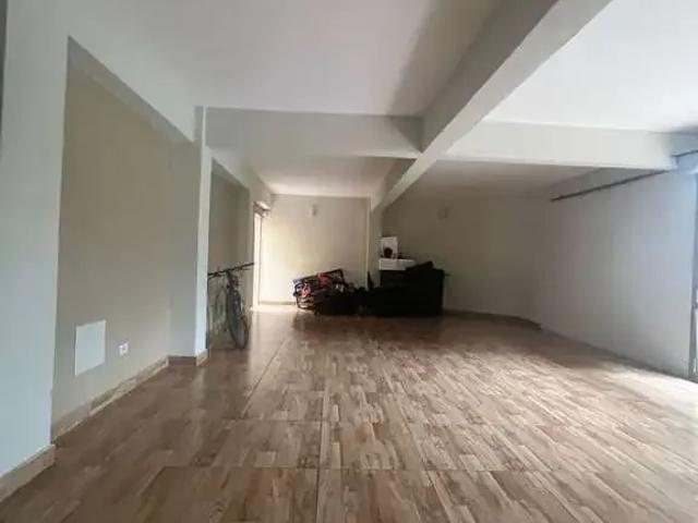 Casa / Sobrado para Venda em Uberlândia/MG Laranjeiras 4 Quartos