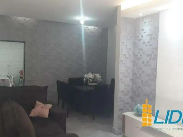 Casa / Sobrado para Venda em Uberlândia/MG Laranjeiras
