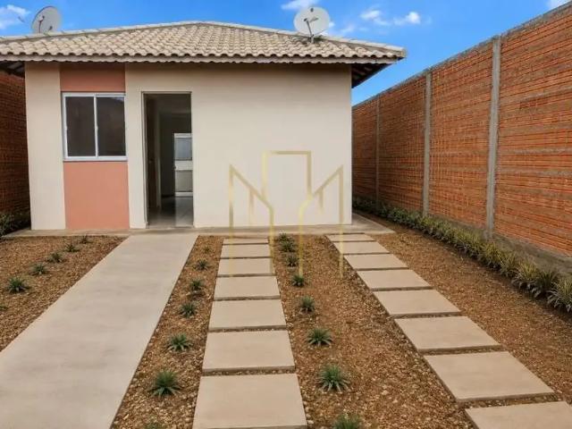 Casa / Sobrado para Venda em Uberlândia/MG Luizote de Freitas 2 Quartos