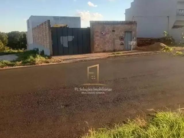 Casa / Sobrado para Venda em Uberlândia/MG Luizote de Freitas 2 Quartos